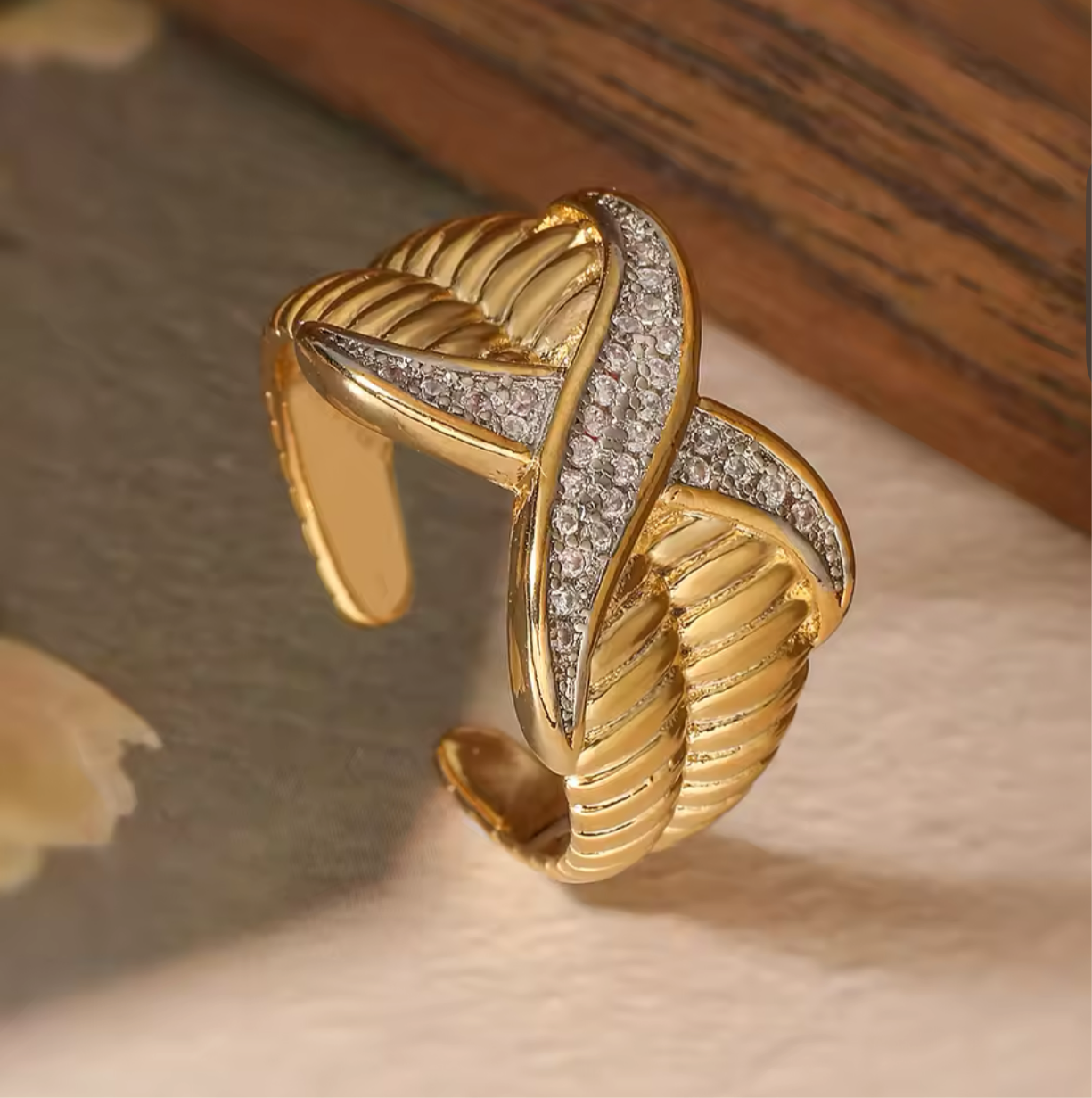 Tiffany X Ring – Isheem