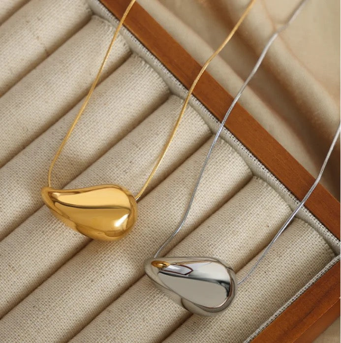 Tear Drop Statement Necklace – Isheem